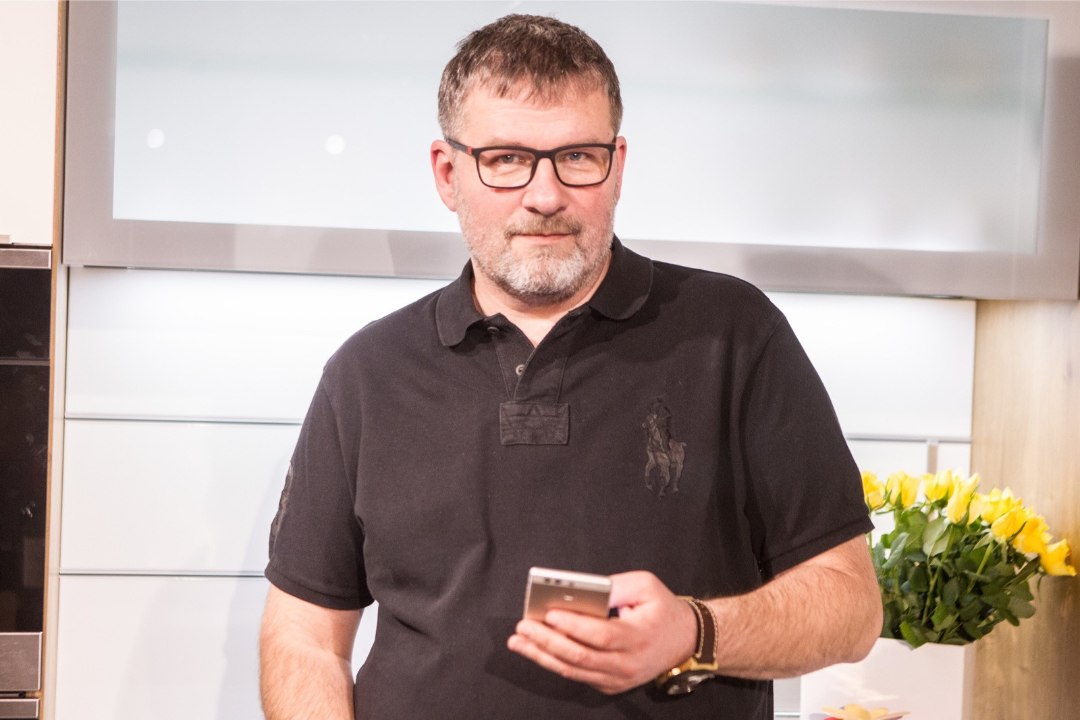 Alari Kivisaar lahkub Raadio Sky Plusi hommikuprogrammist? Alari Kivisaar lahkub Raadio Sky Plusi hommikuprogrammist?