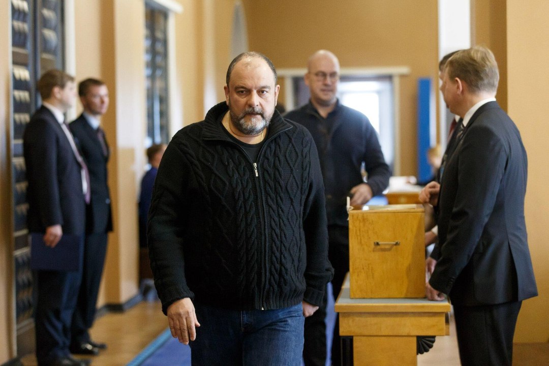 Mihhail Stalnuhhin: loobun Narva volikogu esimeheks kandideerimast Mihhail Stalnuhhin: loobun Narva volikogu esimeheks kandideerimast